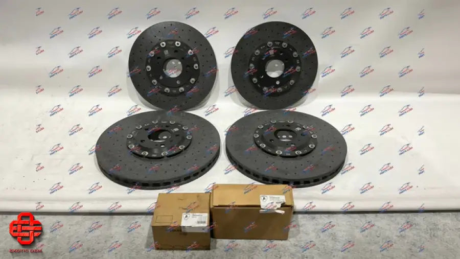 LAMBORGHINI URUS CERAMIC BRAKE DISC AND PADS SET – EXOTIC OEM